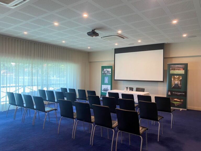 Function Facilities | Weddings | Birthdays | Sandringham Club